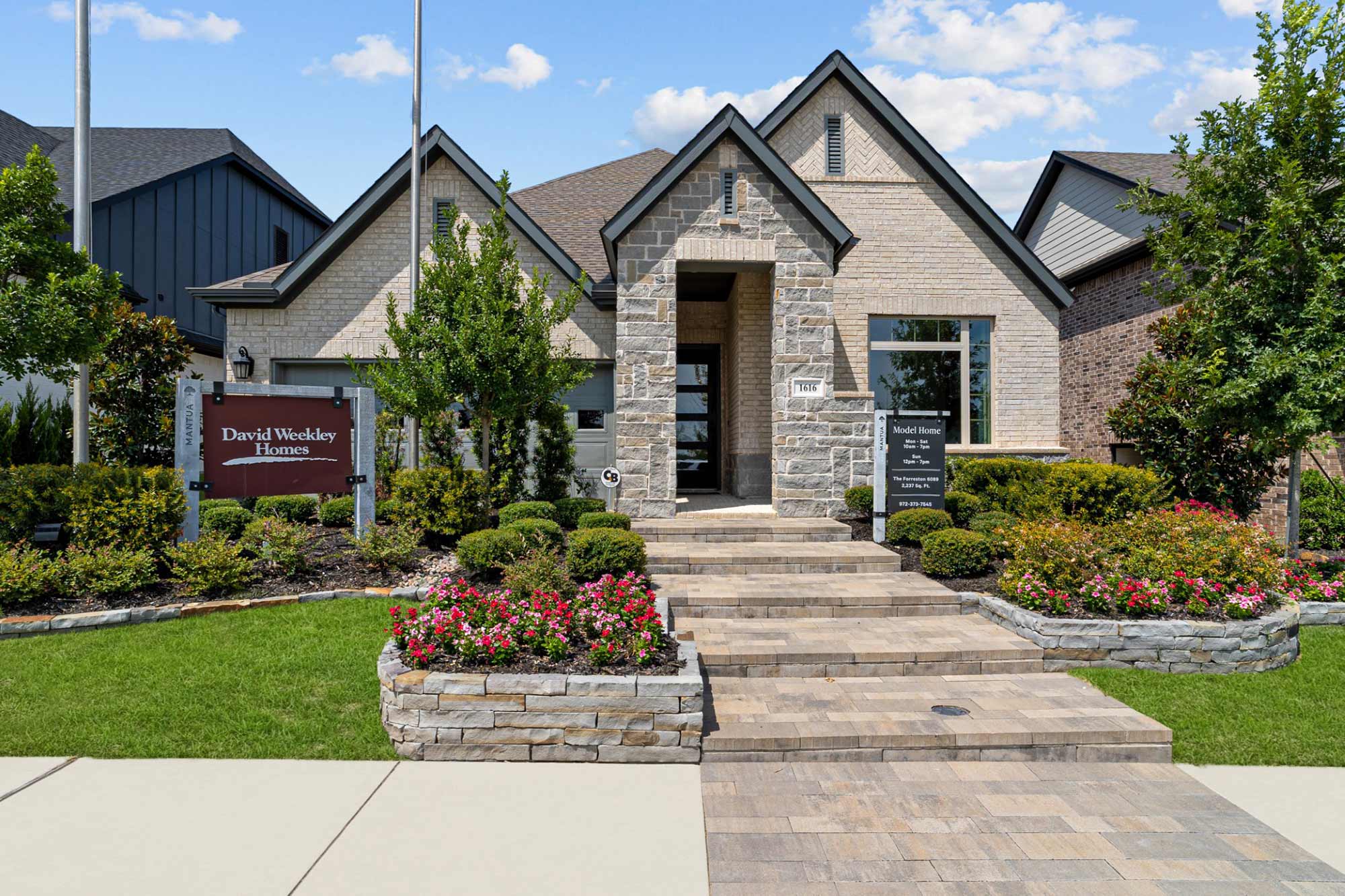 Now Selling New Homes in Mantua Point Classics Van Alstyne, TX | David ...